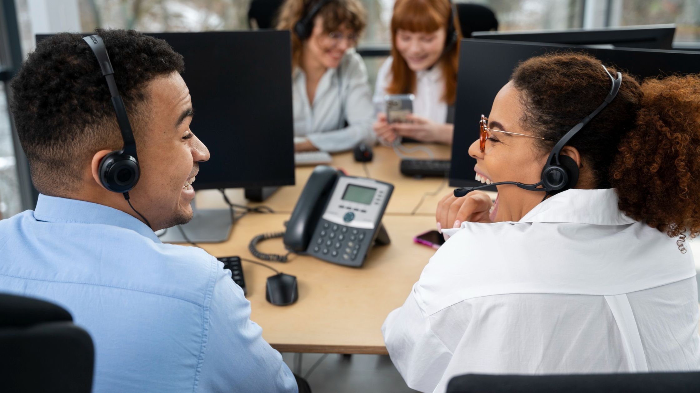 Fonctionnement d'un système de téléphonie Centrex IP en entreprise - Tecb